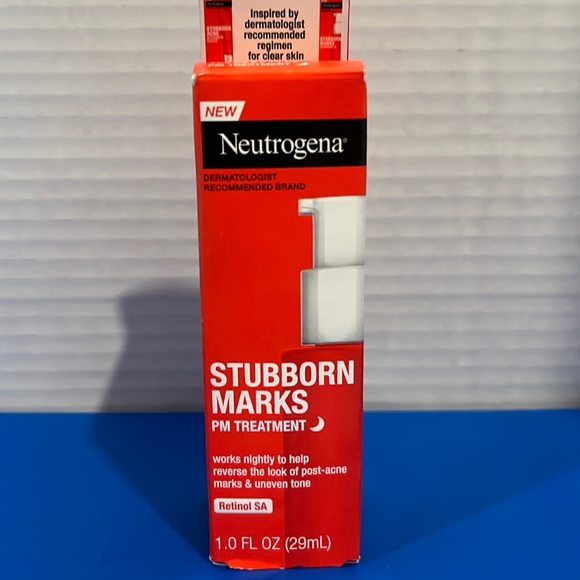 Skincare | Neutrogena Stubborn Marks Pm Treatment With Retinol Sa ...